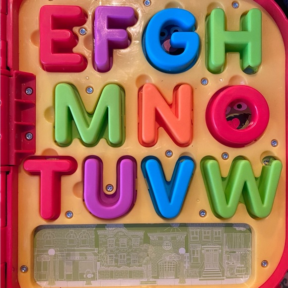 Sesame Street | Toys | Sesame Street Elmos Onthego Abc Alphabet ...